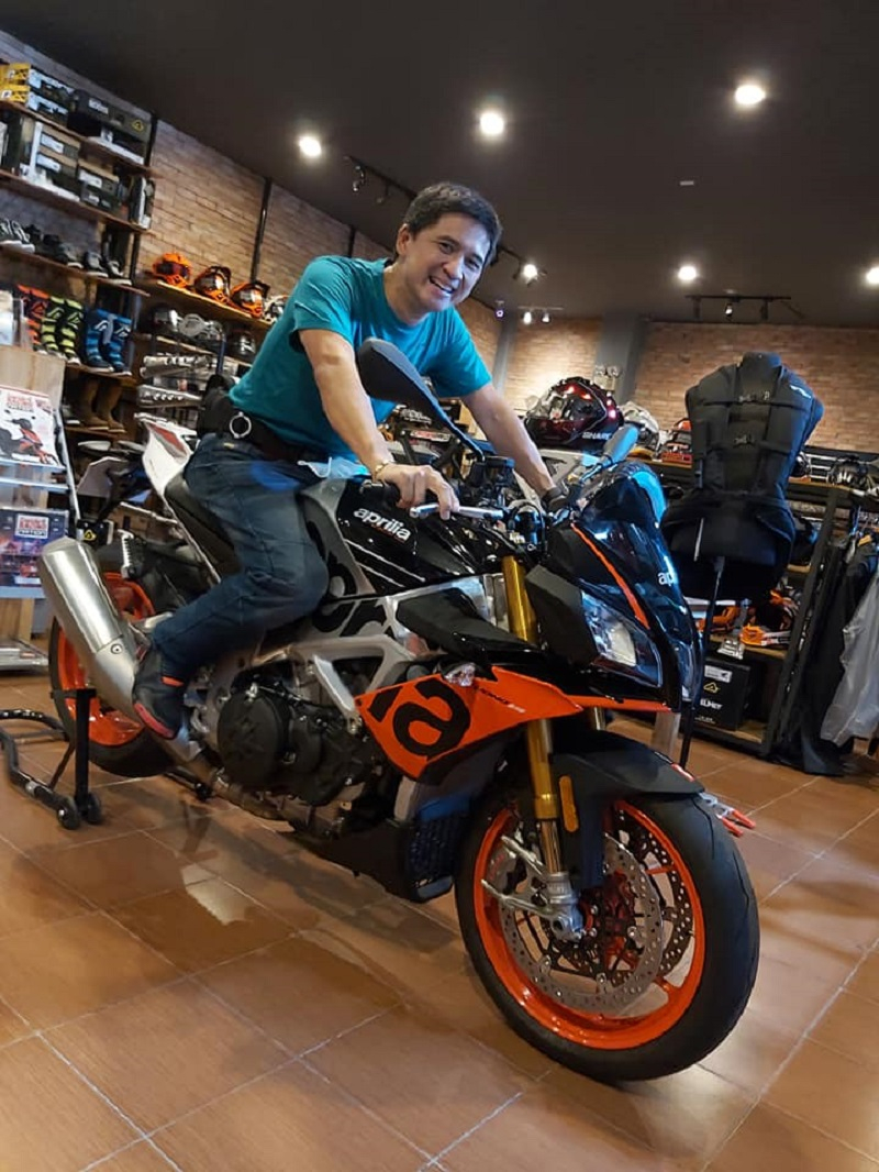 Filipino racecar driver Vincent Floirendo chooses Aprilia as his latest ...