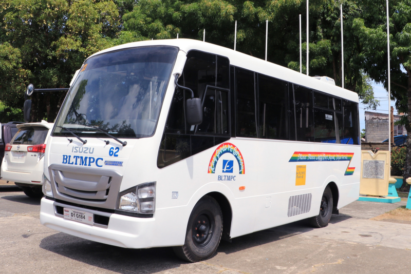 Boracay Island receives initial units of Isuzu’s Modern PUV | James Deakin